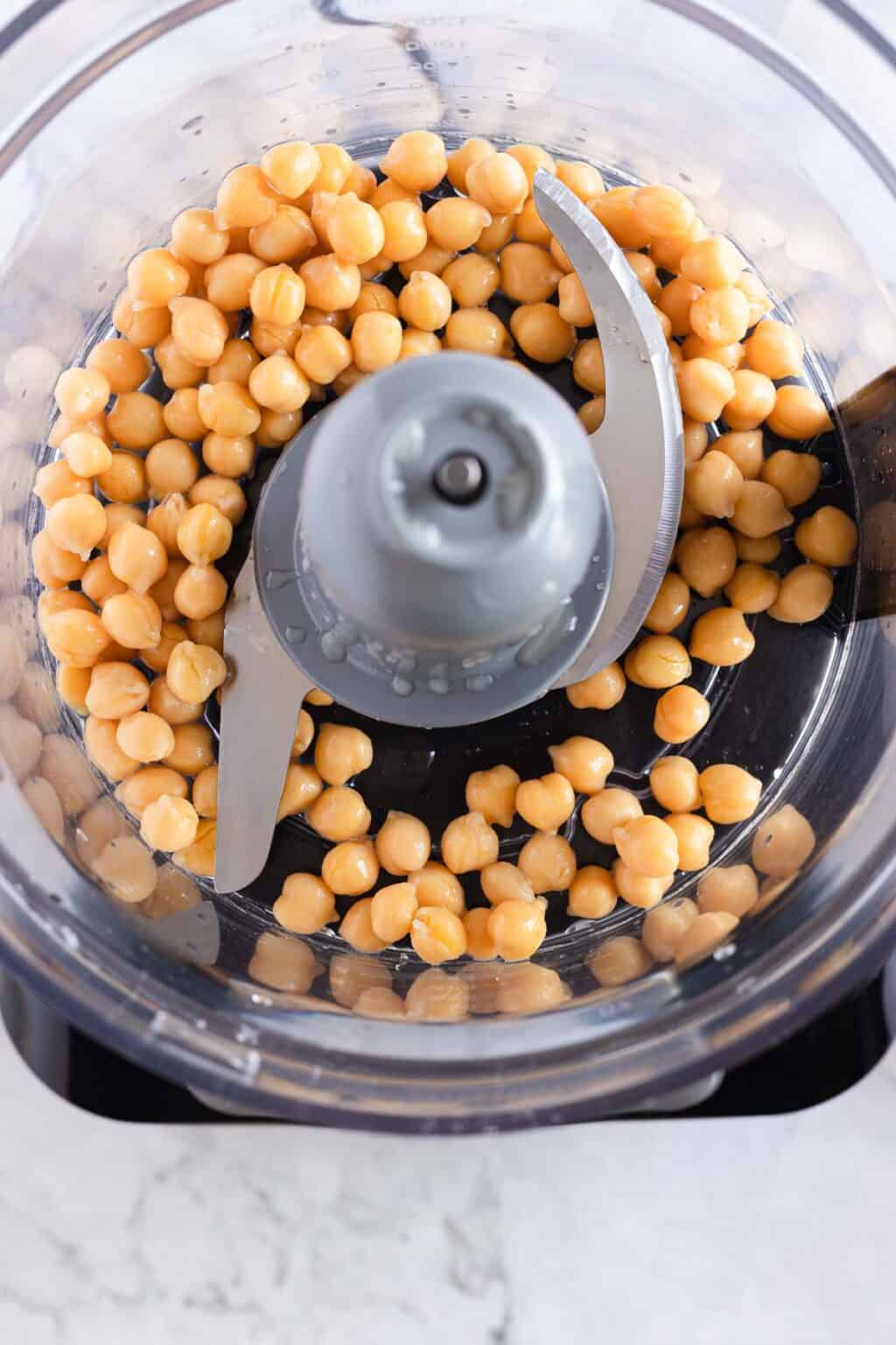 How to make Hummus with Canned Chickpeas
