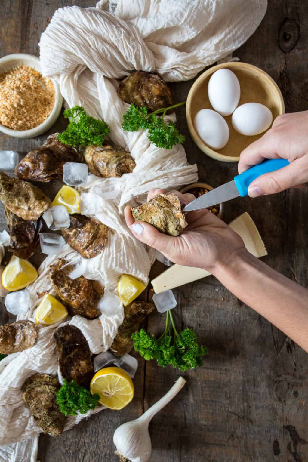 How to Cook Oysters in the Oven for the Perfect Cozy Appetizer