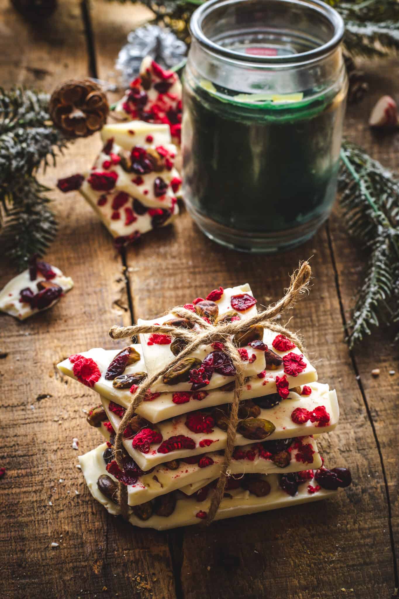 White Chocolate Bark with Cranberries and Pistachios Recipe