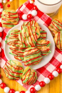 Southern Christmas Pecan Pralines
