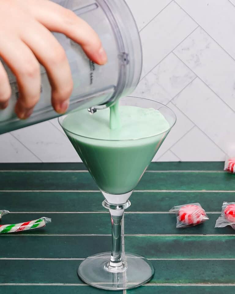 Creamy Peppermint Candy Cane Christmas Mocktail