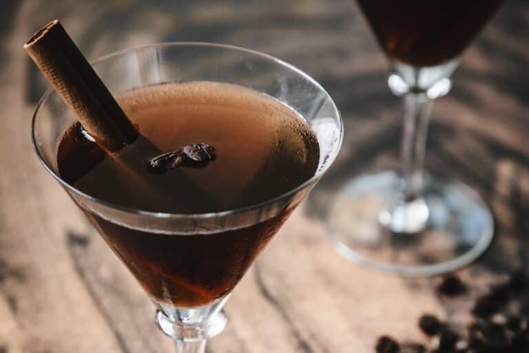 Cinnamon Rum Martini Mocktail Recipe