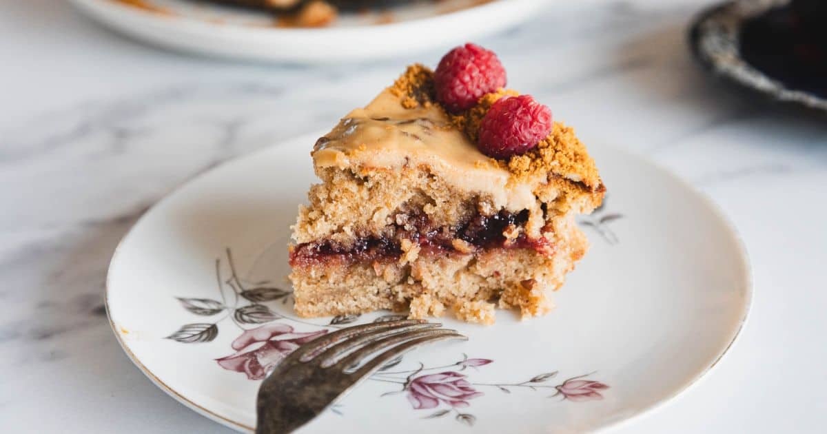 My Biscoff Cake Recipe with Peanut Butter and Jam Filling