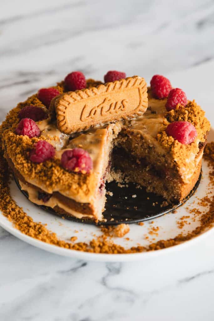 My Biscoff Cake Recipe with Peanut Butter and Jam Filling