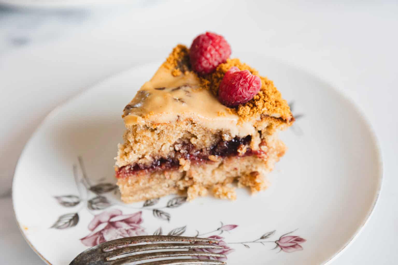 My Biscoff Cake Recipe with Peanut Butter and Jam Filling