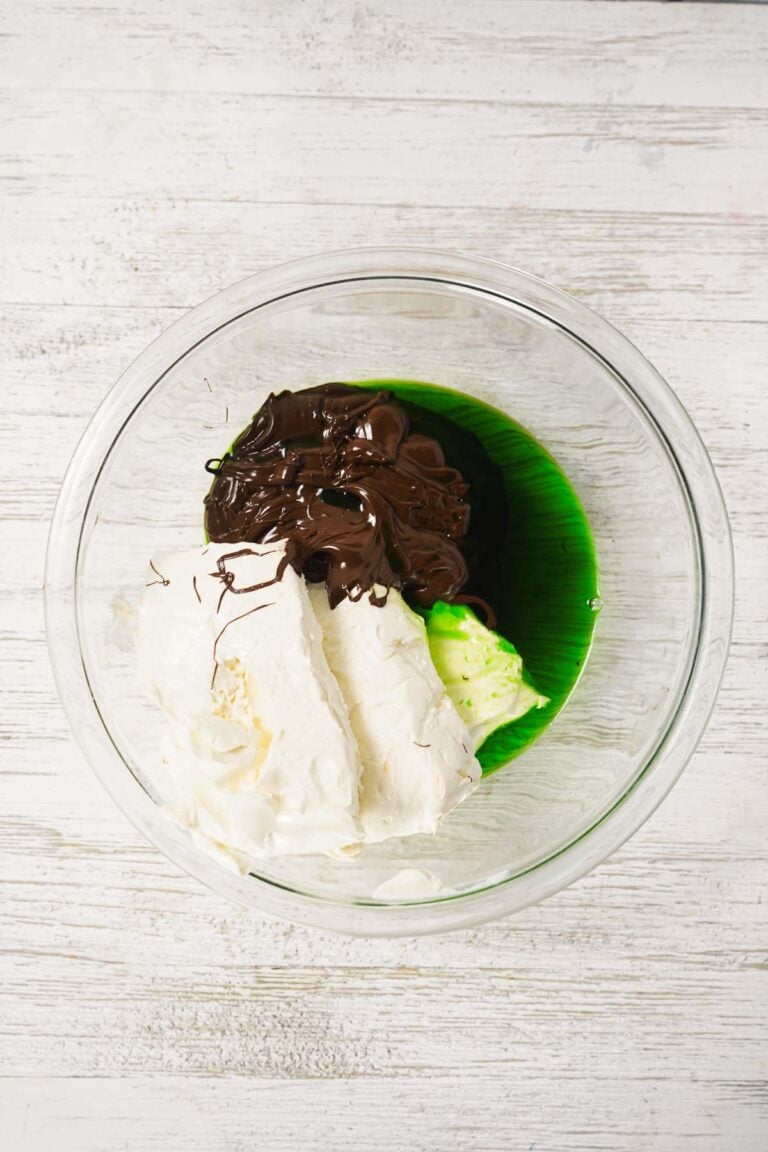The Chocolate Mint Truffles Everyone Asks Me to Bring
